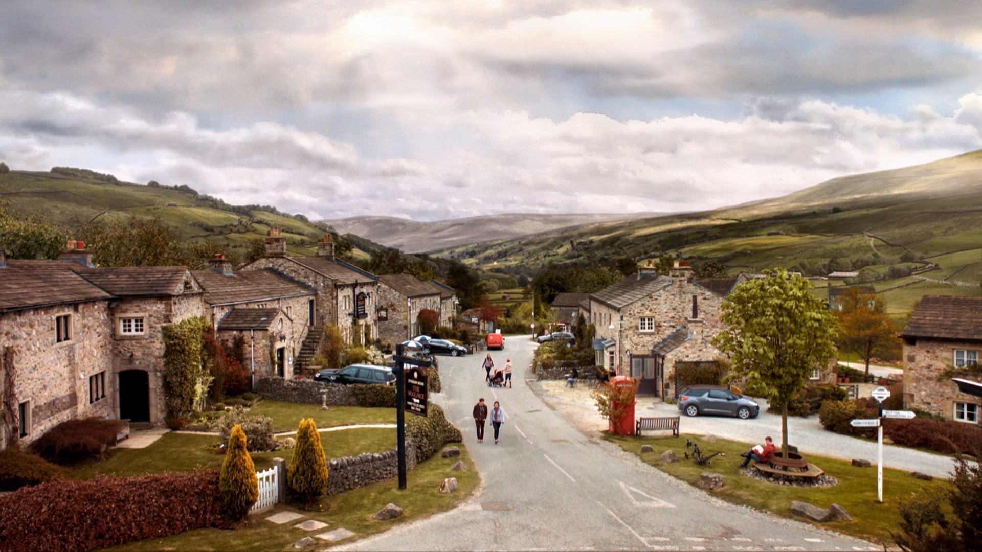 Classic Emmerdale | Sky.com