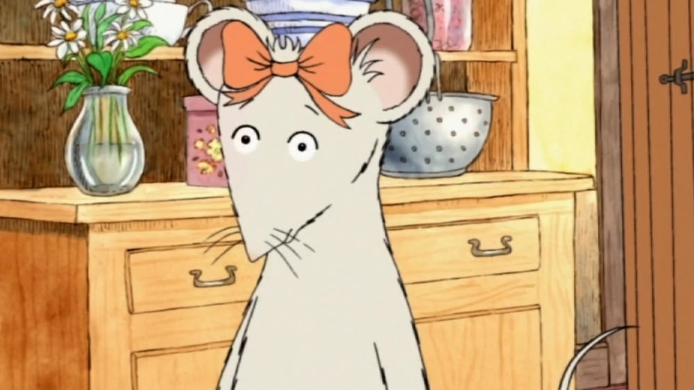 Angelina Ballerina Baby Polly